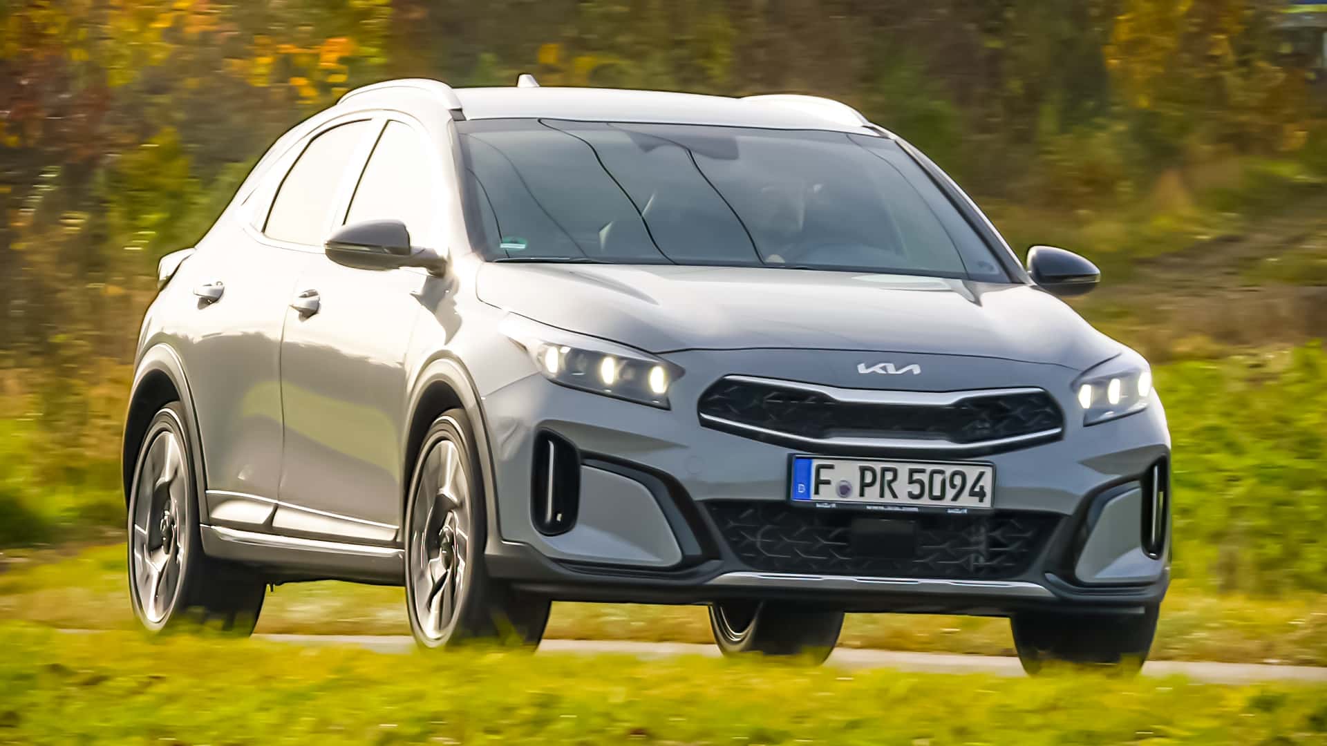 Kia XCeed 1.6 T-GDI (2025) im Test: Endlich ein normales Auto! | Kia ...